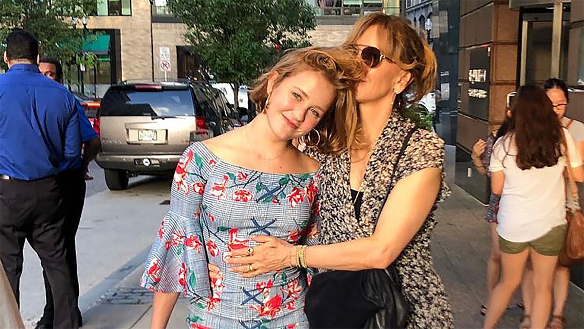 Felicity Huffman’s Daughter Attending Carnegie Mellon Following College Admission Scandal – NBC ...