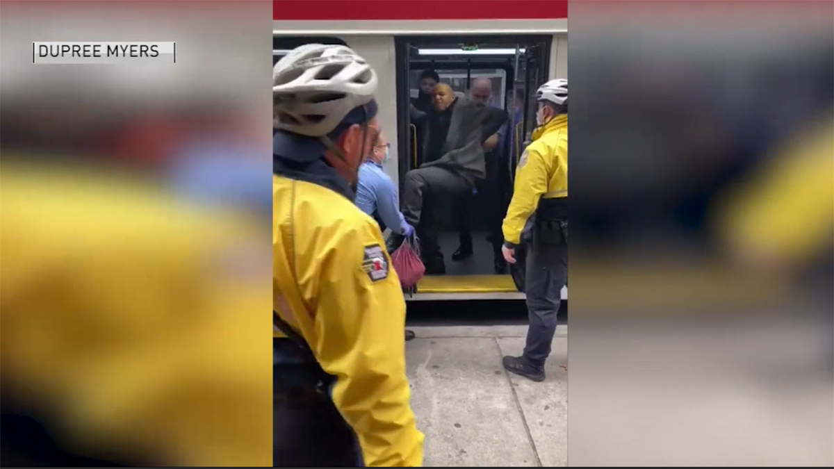 Man Without Face Mask Refuses to Leave Philly Bus; Police Pull Him Off ...