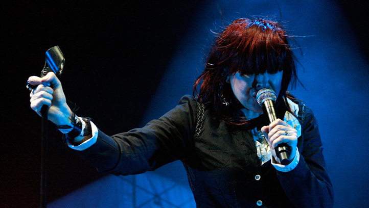 Divinyls Lead Singer Chrissy Amphlett Dead at 53 – NBC New York