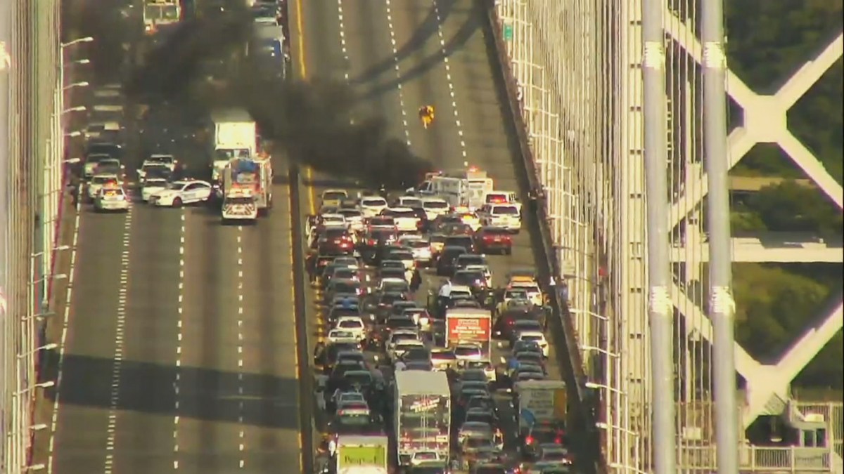 Car Bursts Into Flames on the George Washington Bridge – NBC New York