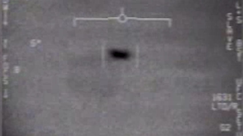 Newly Leaked Video Shows UFO Flying Near US Navy Ships, Disappearing ...