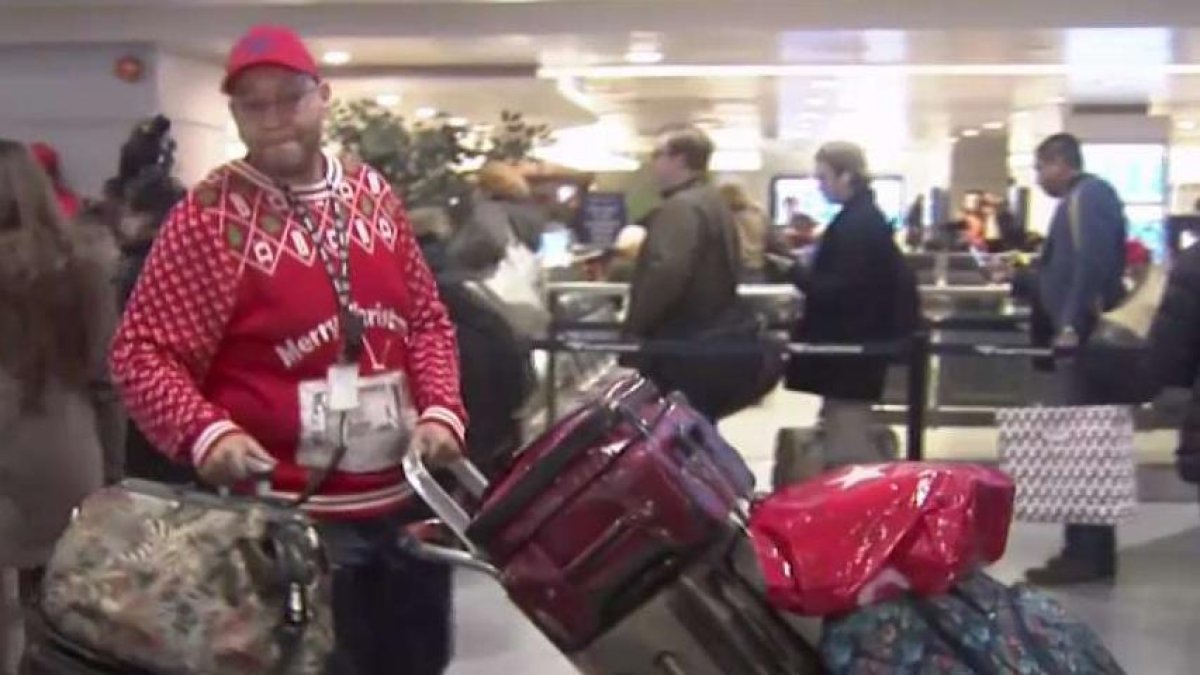 Extra Rail Service Added for Christmas Eve – NBC New York