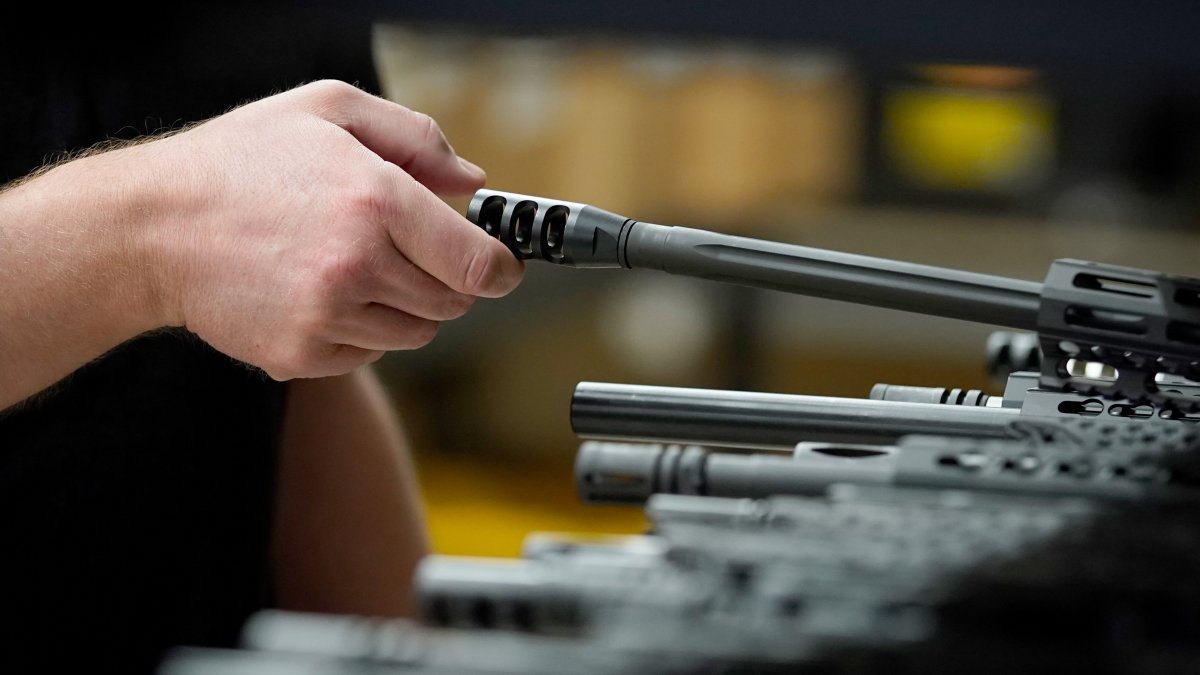 Gun Control: Purchase Age Should Be 21 in New York, Kathy Hochul Says ...