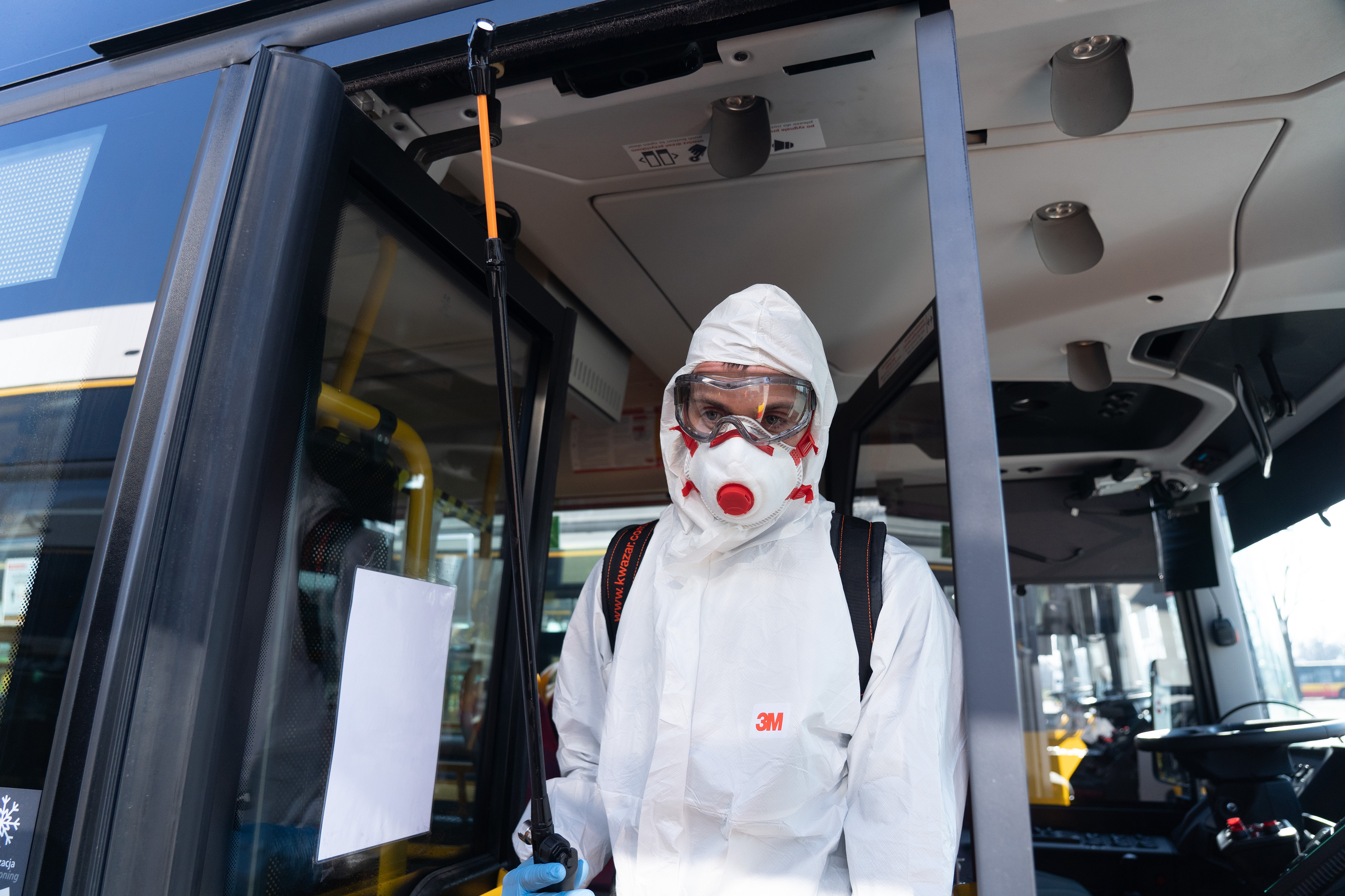 Trump, 3M Clash Over Order to Produce More Face Masks for US – NBC New York