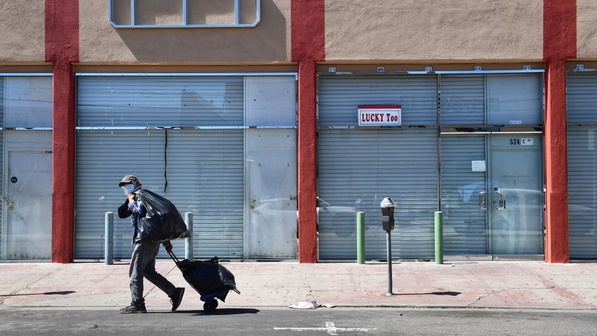 Gig Workers and Self-employed Keep Waiting for Jobless Aid – NBC New York
