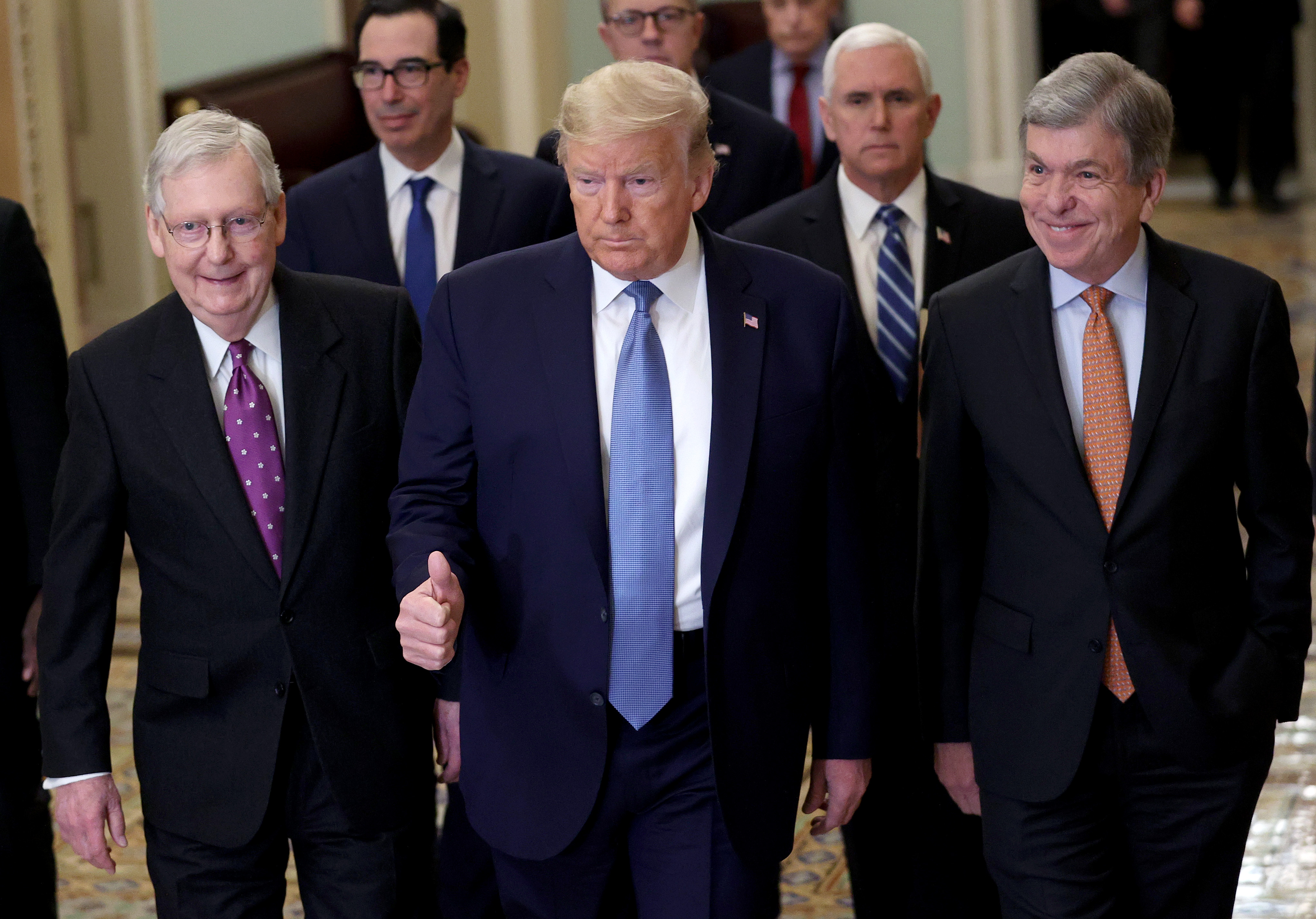 Lawmakers Race to Respond to Outbreak as US Cases, Death Toll Rise ...