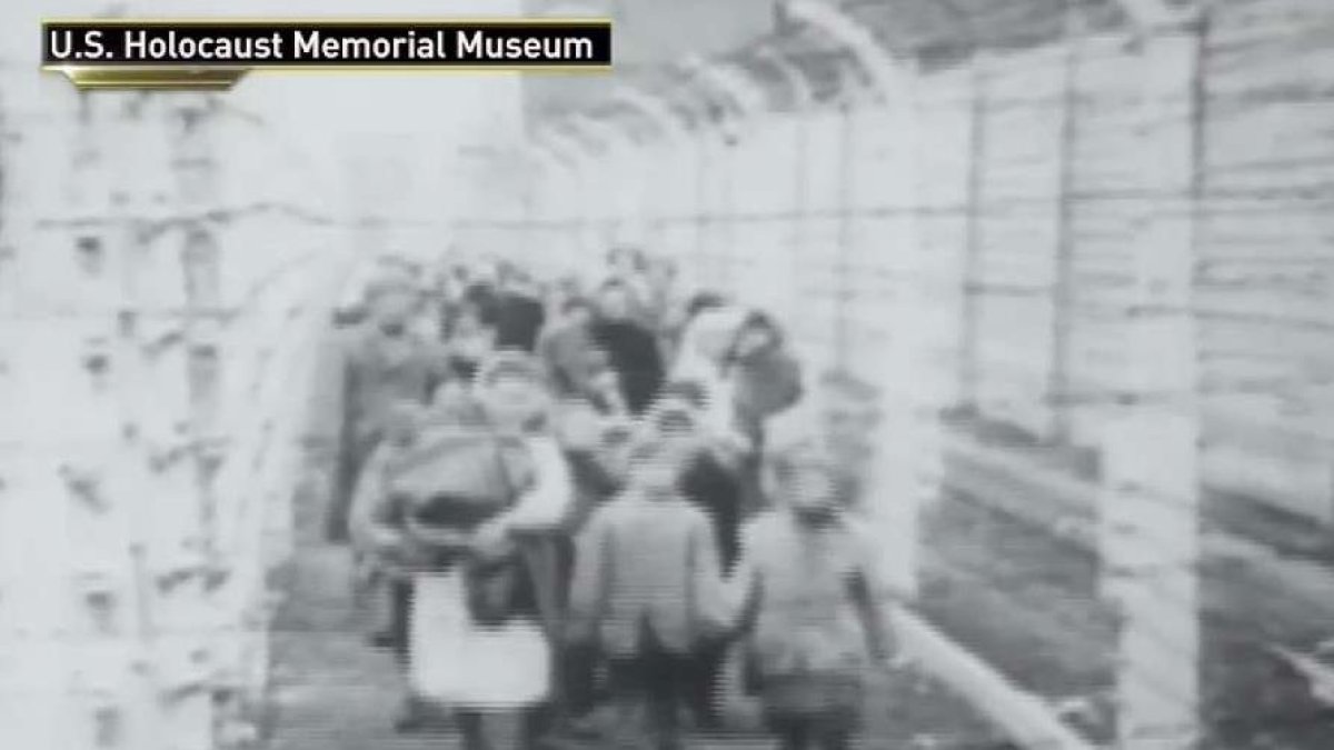 Holocaust Survivors Share Auschwitz Memories, 75 Years After Liberation ...