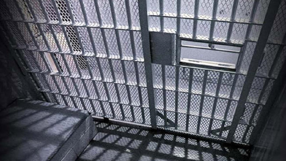 Nassau Correctional Officer Had Bible Coated With K2, Prosecutors Say ...