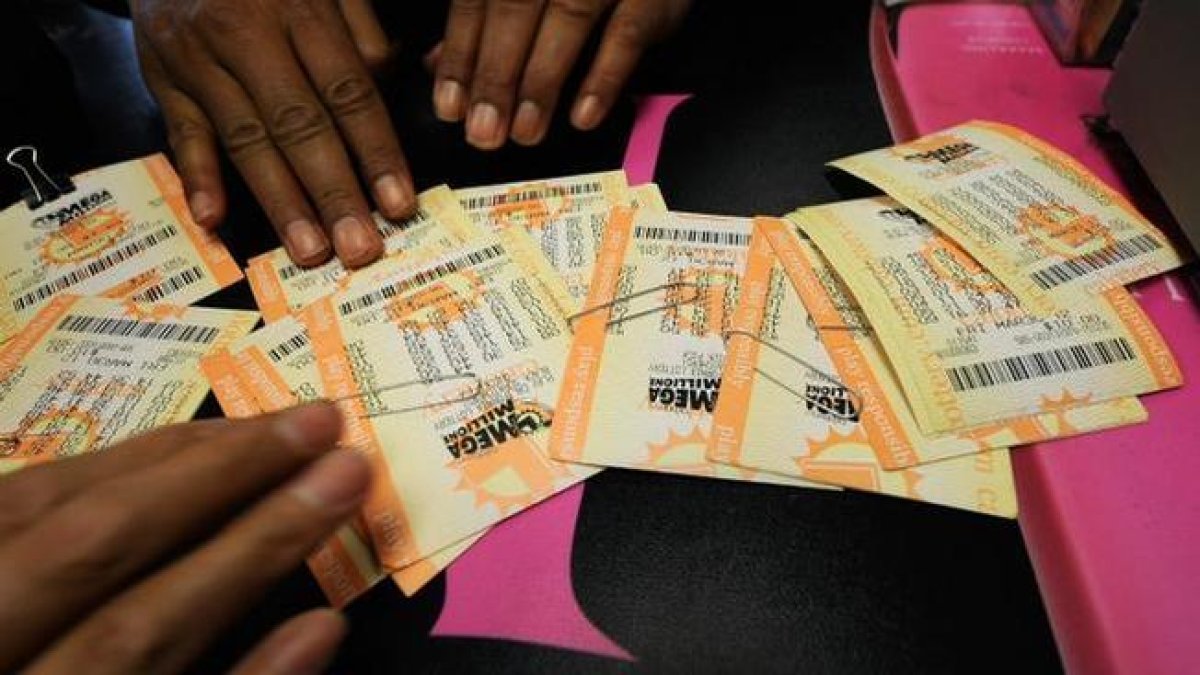 Mega Millions Drawing: What Are the Odds of Winning Friday’s Jackpot ...