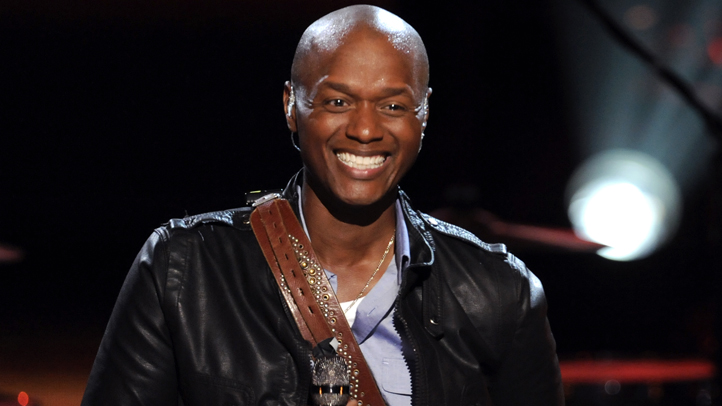 Javier Colon Wins “The Voice” – NBC New York