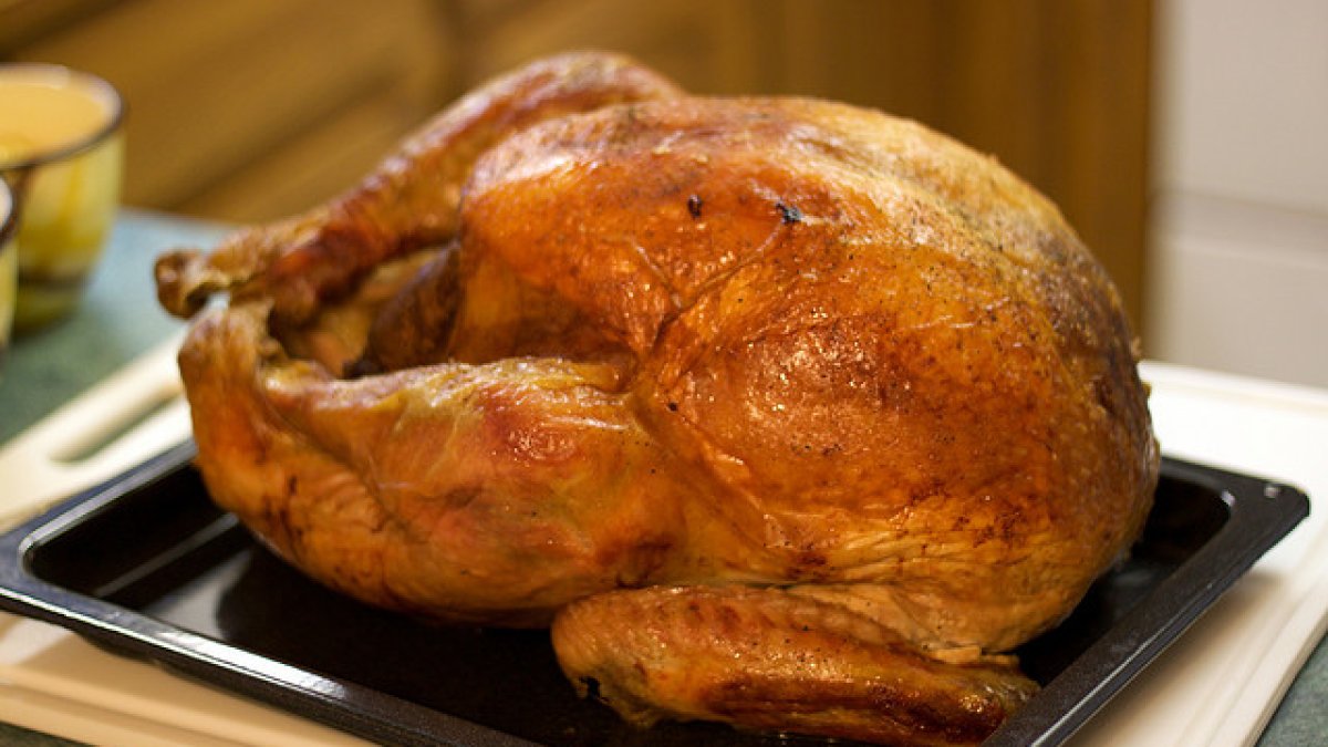 When to take a turkey out of the freezer? How long it takes to thaw ...