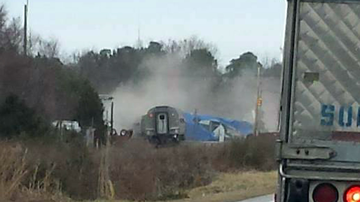 New York City-Bound Amtrak Train Hits Truck, Derails in North Carolina ...