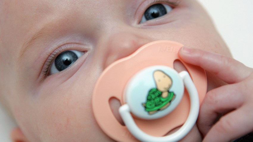 Officials Help Deliver Baby With Umbilical Cord Wrapped Around Neck at ...