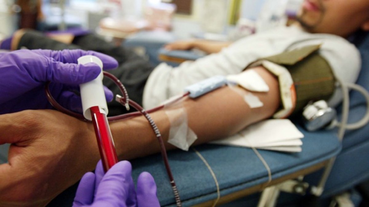 National blood shortage in part due to weather disasters, Red Cross ...