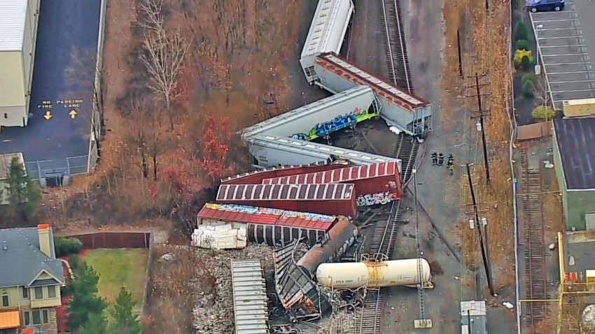 Freight Train Derails in New Jersey, Causes Commuter Headaches for ...