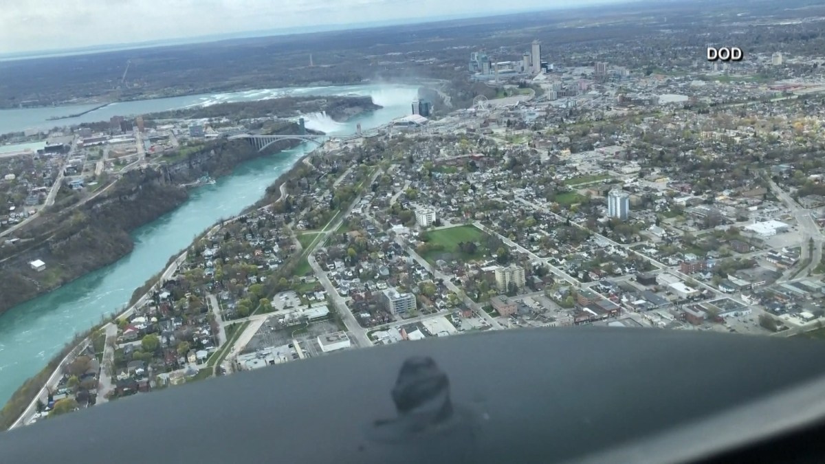 WATCH: Military Aircraft Flies Over Niagara Falls in Salute to Service ...