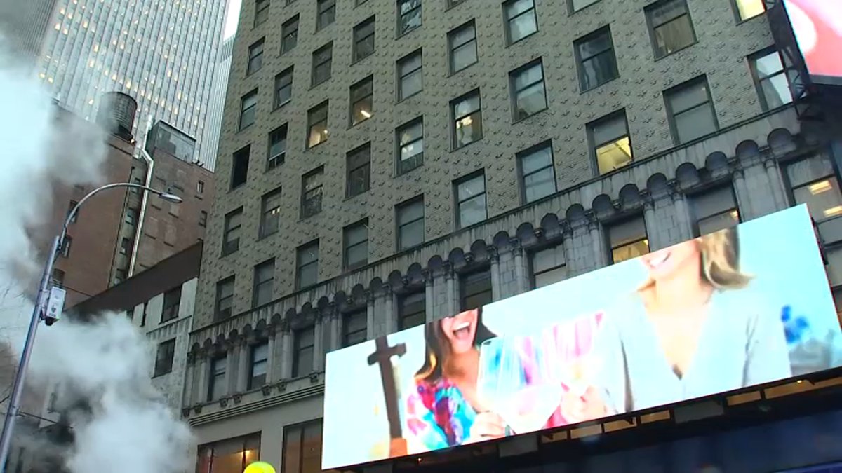 NYC Issues More Than 200 Violations After Architect’s Falling Debris ...