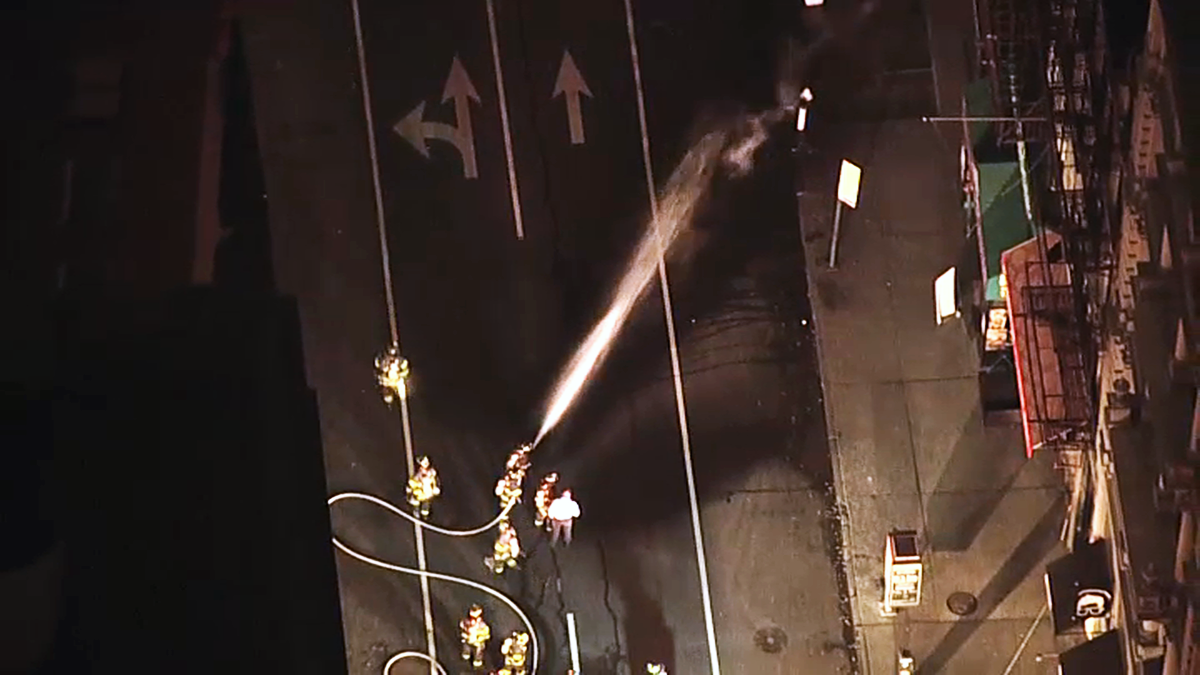 Manhole Fire Sends Sparks, Smoke Billowing in Greenwich Village – NBC ...