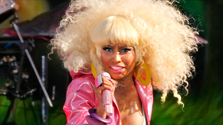 Abc Apologizes For Nicki Minajs Wardrobe Malfunction Nbc New York