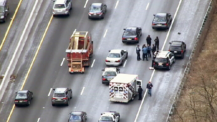 Nj Police Chase Causing Backups On Garden State Parkway Nbc New York