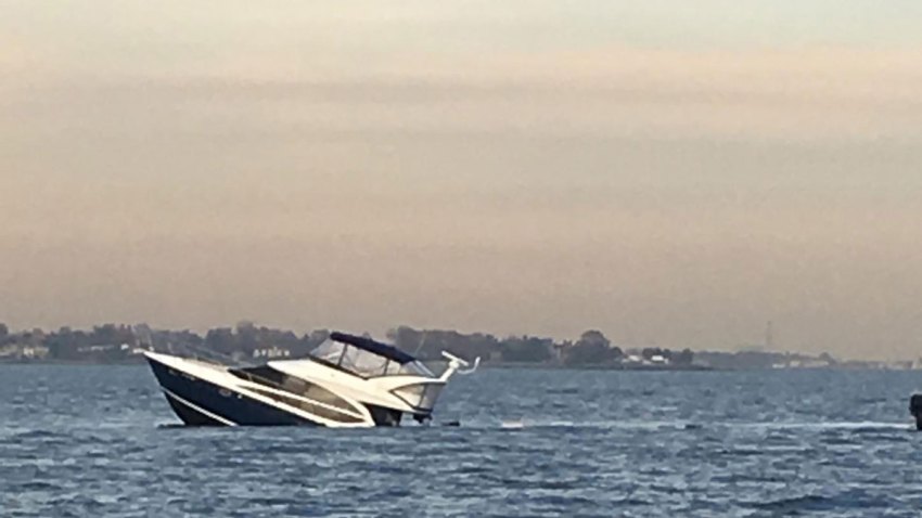 12 People Rescued From Sinking Boat In Long Island Sound Nbc New York