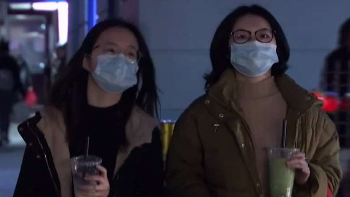 Surgical Masks Fly Off NYC Shelves as Four in State Get Tested for ...
