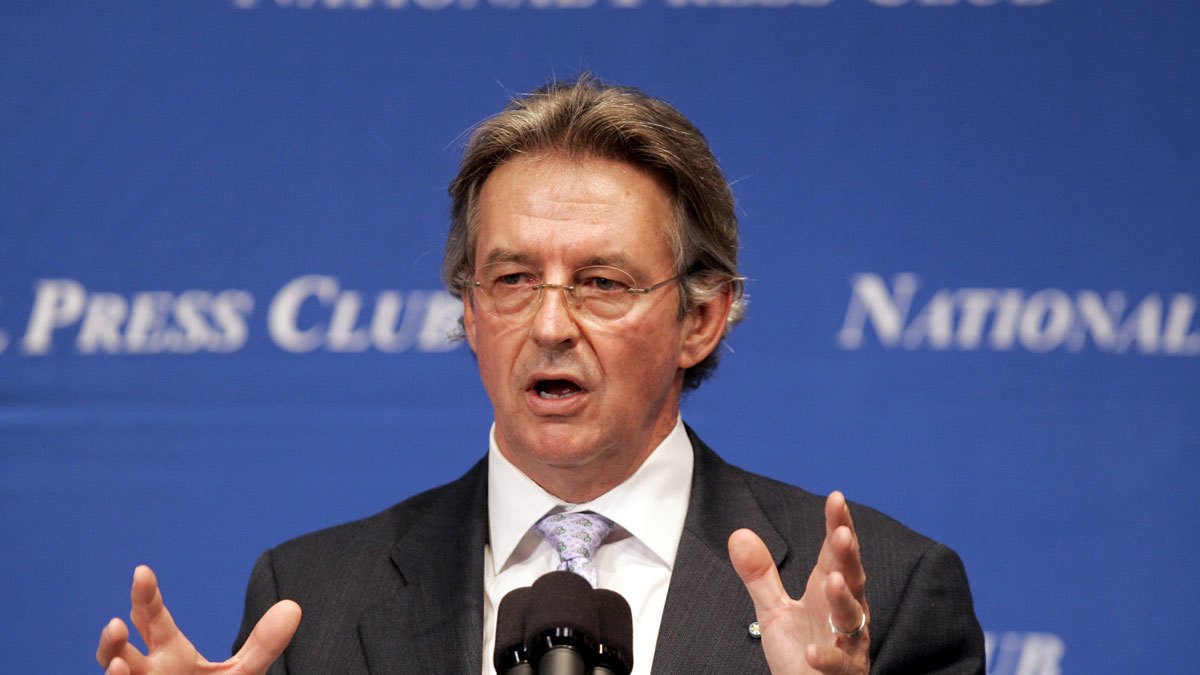 Joseph Wilson, Diplomat Who Defied the Bush Administration Over Iraq ...