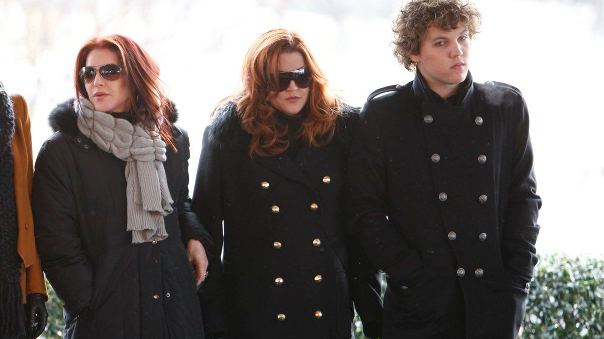 Lisa Marie Presley’s Son Benjamin Keough Dead at 27 – NBC New York