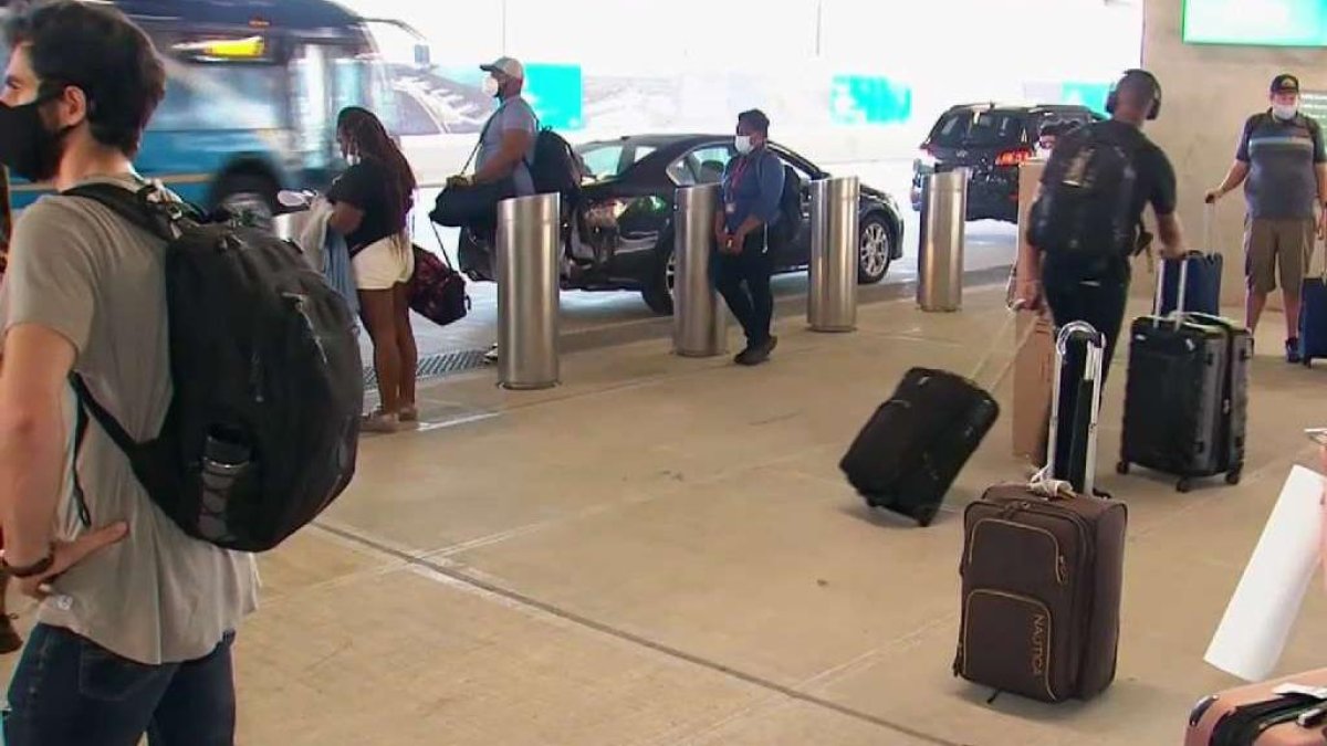 22 States Now on Tri-State Quarantine List as Cuomo Ups Ante With New ...
