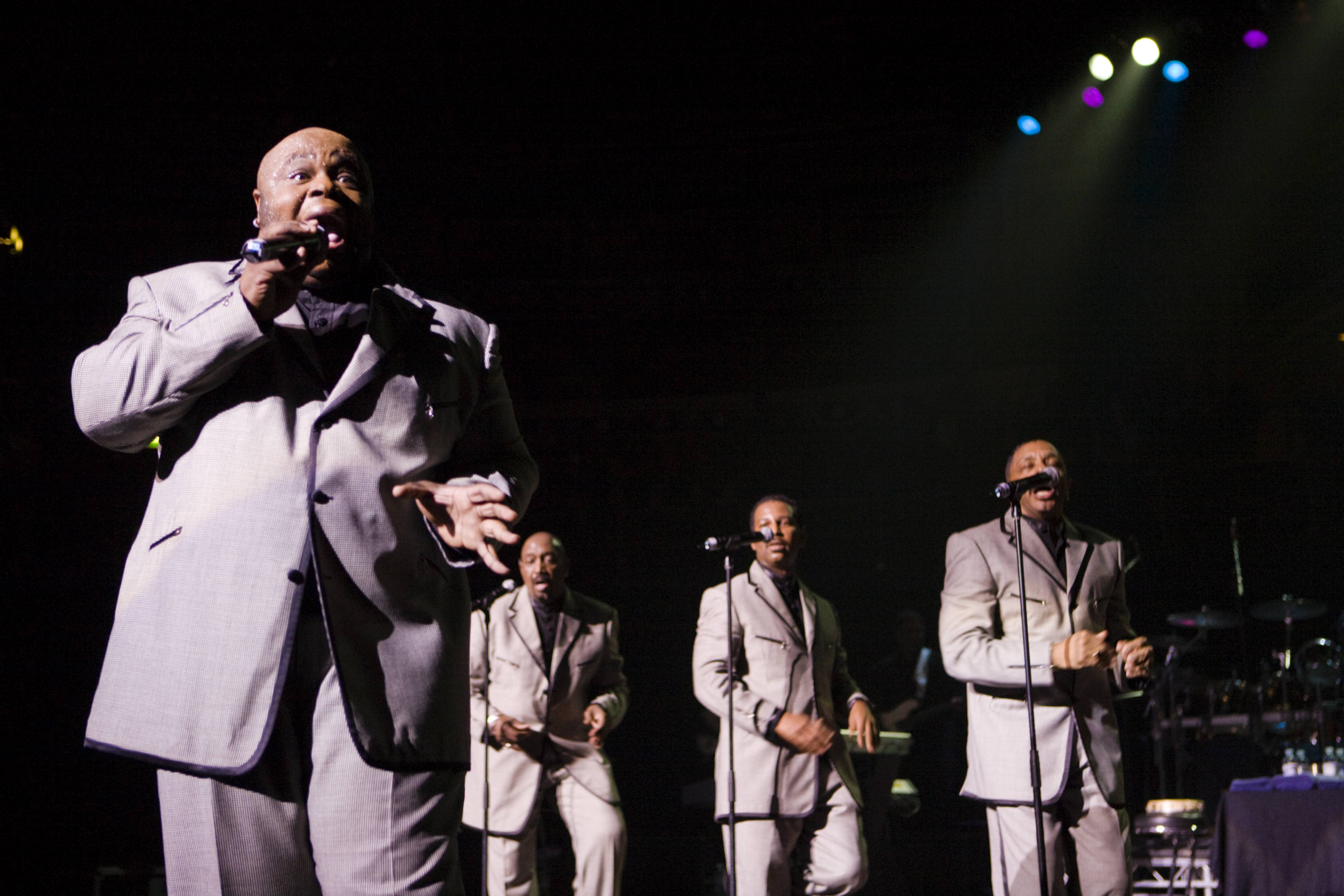 Bruce Williamson, Former Singer for The Temptations, Dies at 49 – NBC ...