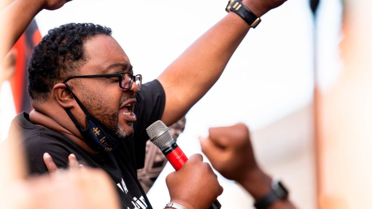 Blake’s Father Says Paralyzed Son Optimistic After Shooting – NBC New York