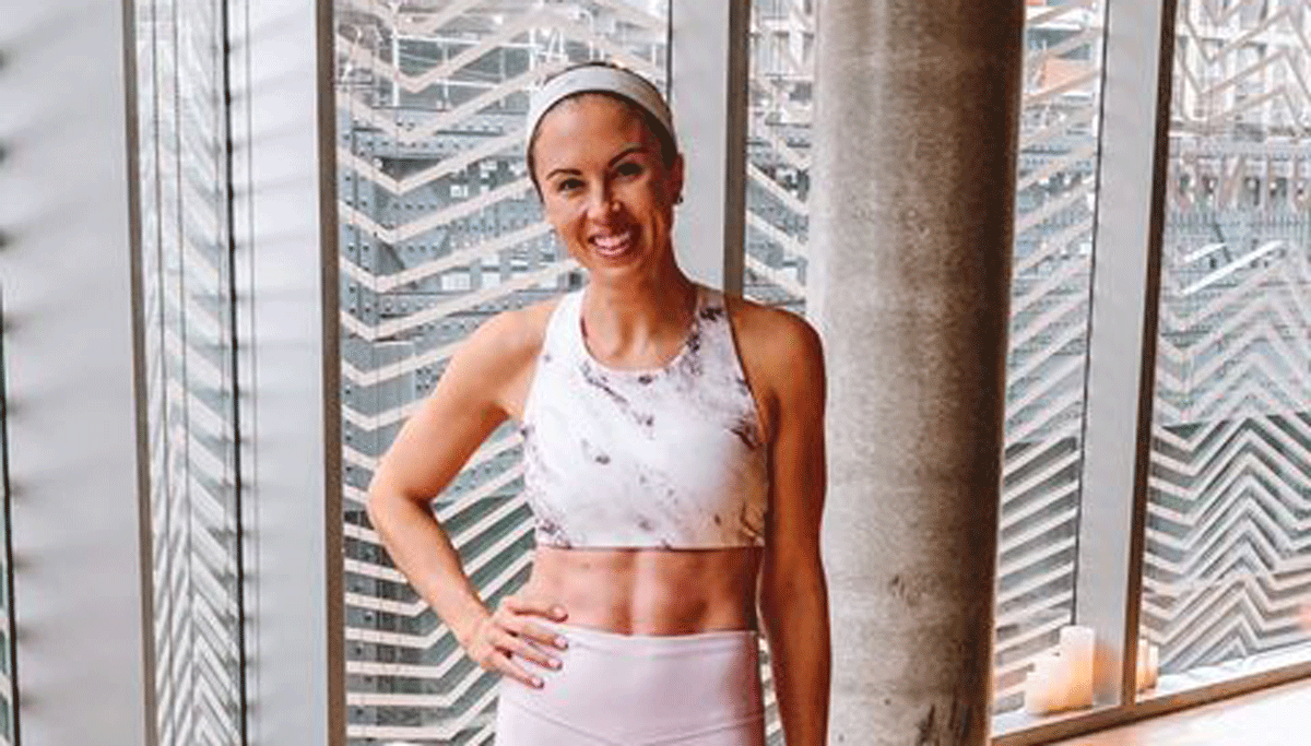 Etiquette Expert Mom Fights Off Attacker Who Was Dressed as a Ninja in ...