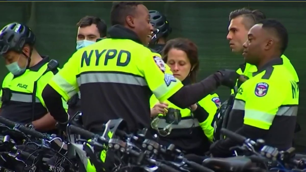 NYPD Brass Commands Officers to Wear Masks Amid Criticisms of Low ...