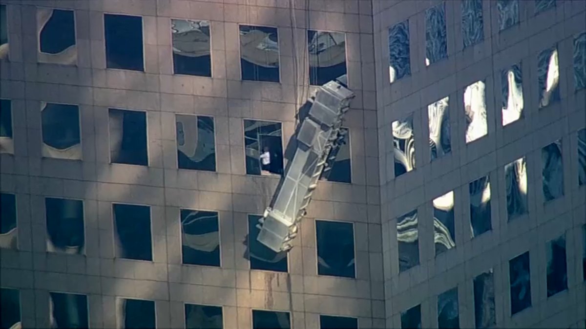 Scaffold Collapse Prompts Rescue at NYC High-Rise Building – NBC New York