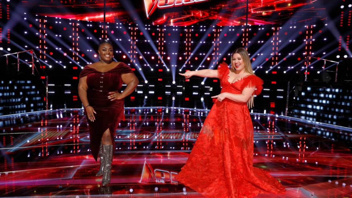 Los Angeles Singer Desz Lands in the Top 5 on ‘The Voice’ – NBC New York