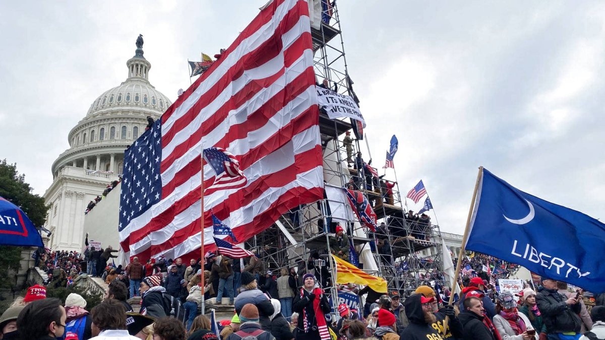 Capitol Rioters Included Highly Trained Ex-Military and Cops – NBC New York