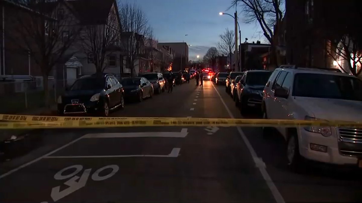 NYPD: 37-Year-Old Woman Shot, Killed in Queens – NBC New York