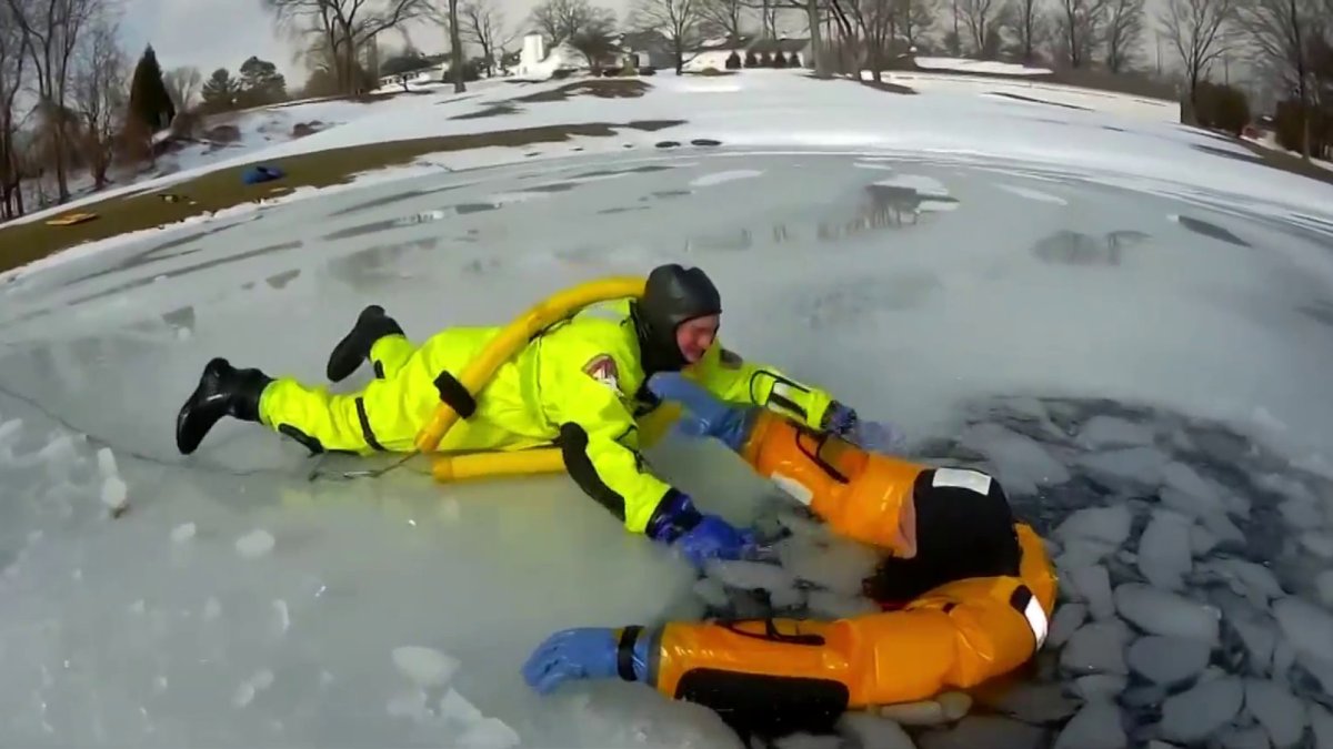 Firefighters Train for Dangerous Ice Rescues – NBC New York