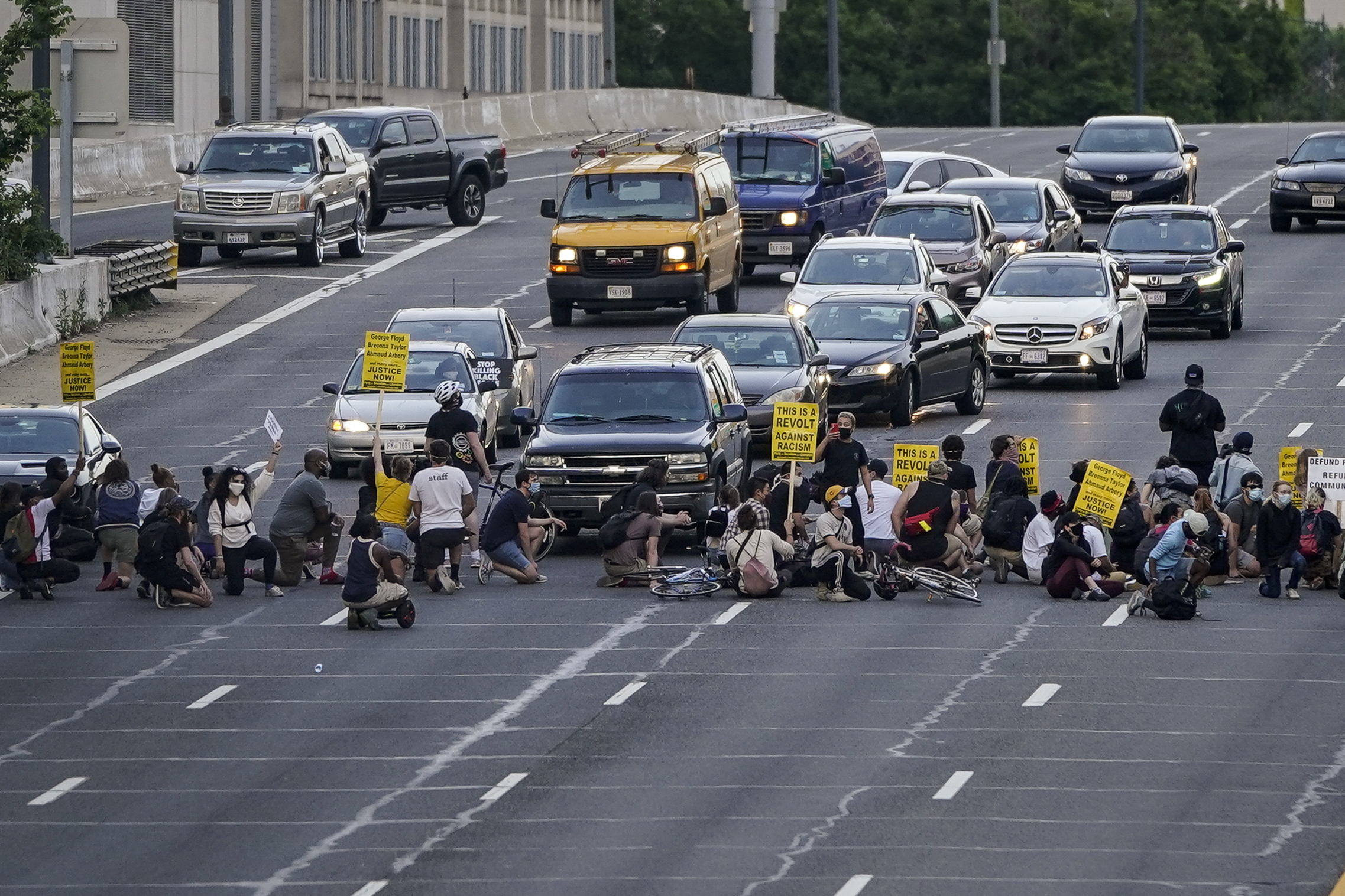 New Legislation Would Protect Drivers Who Hit Protestors – NBC New York