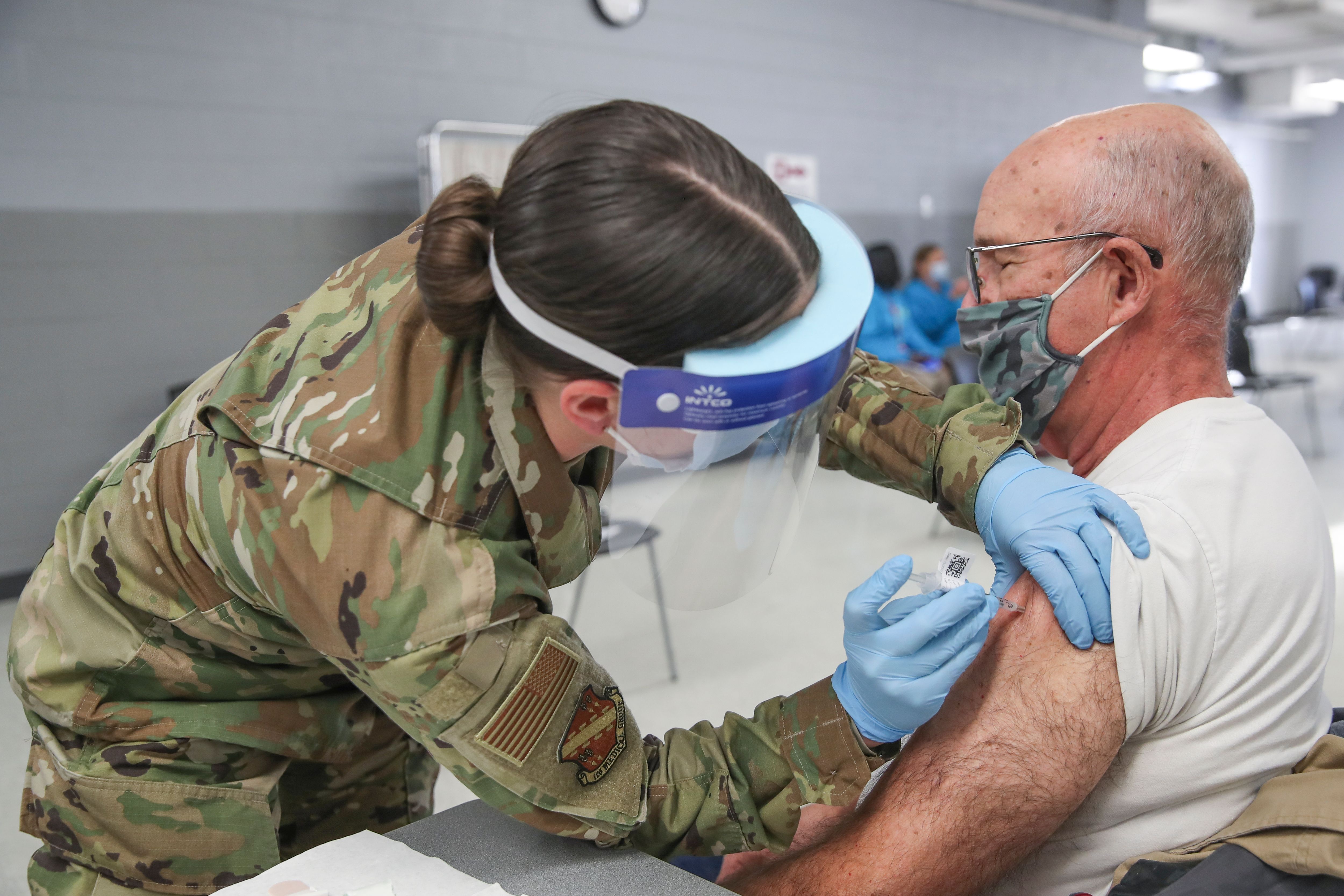 Virus Updates: FDA Panel Endorses J&J Shot; CDC Chief Warns of ...