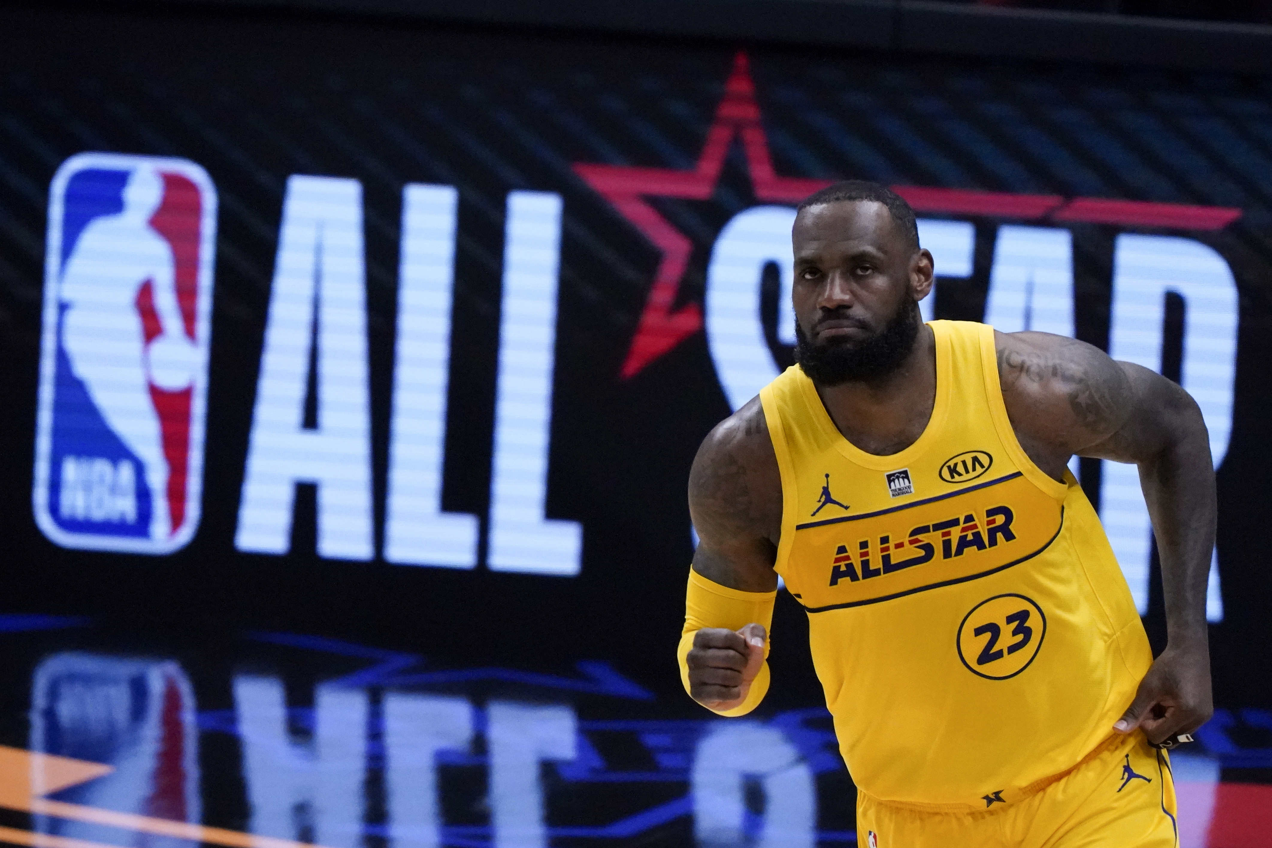 Still Perfect: Team LeBron Wins NBA All-Star Game 170-150 – NBC New York