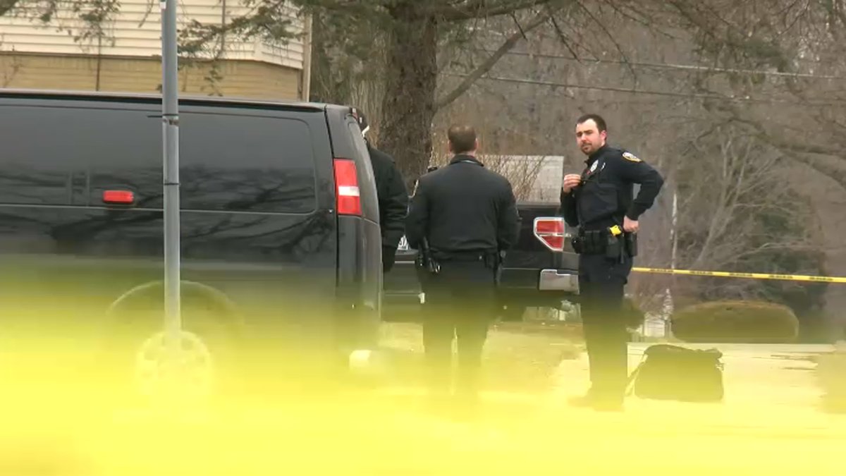 2 Killed at Roundy’s Distribution Warehouse in Oconomowoc – NBC New York