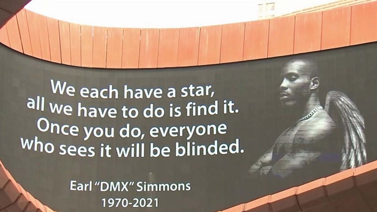 Fans Pay Tribute to DMX at Brooklyn Memorial – NBC New York