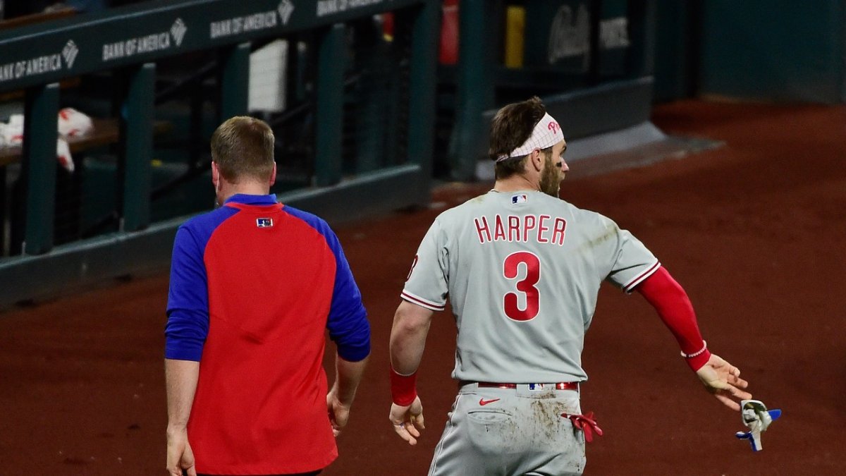 Bryce Harper Hit in Face by Pitch, Leaves Game Bloodied, Joe Girardi ...