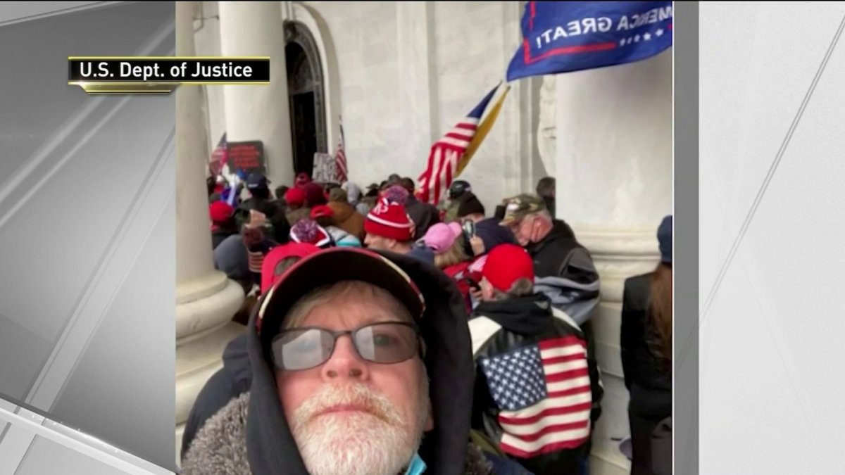 Oath Keeper Tried to Wipe Digital Evidence of Capitol Riot ...