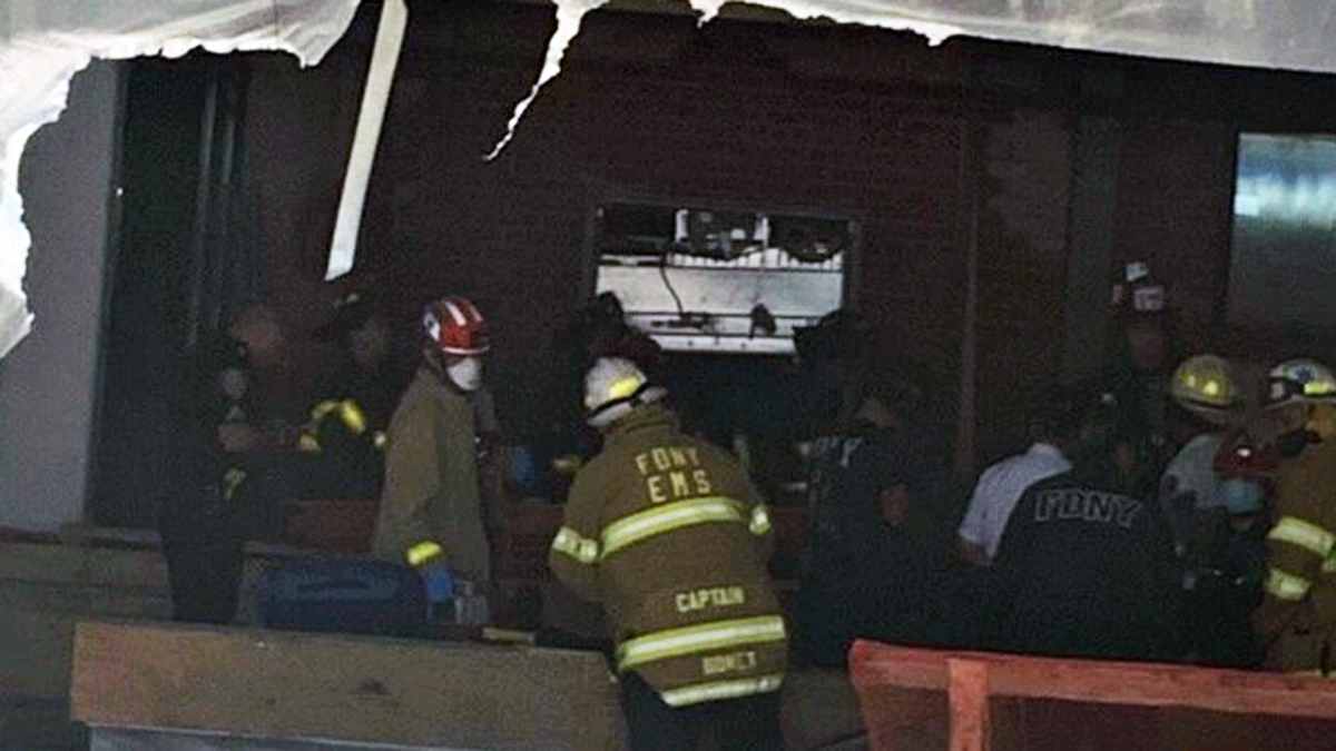 1 Dead, 1 Critical in Elevator Collapse at Iconic NYC Building – NBC ...