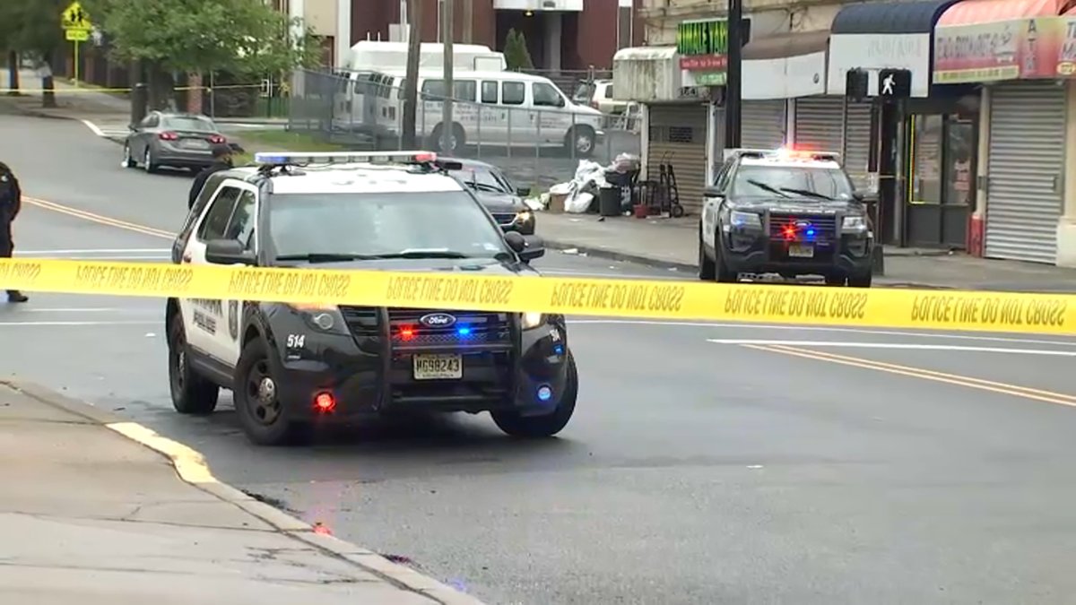 Quadruple Shooting in Newark; Police Apply Tourniquet to Save Woman ...