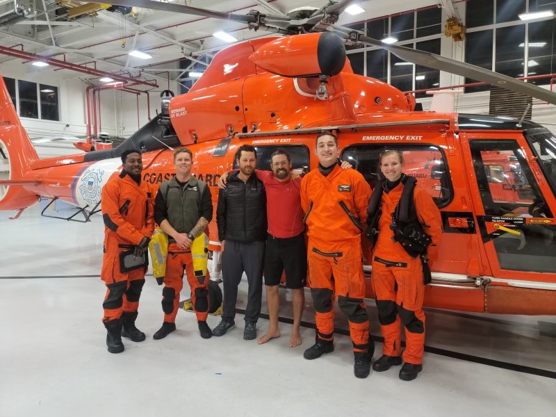 Coast Guard Rescues Hawaii Bound Kayaker Nbc New York