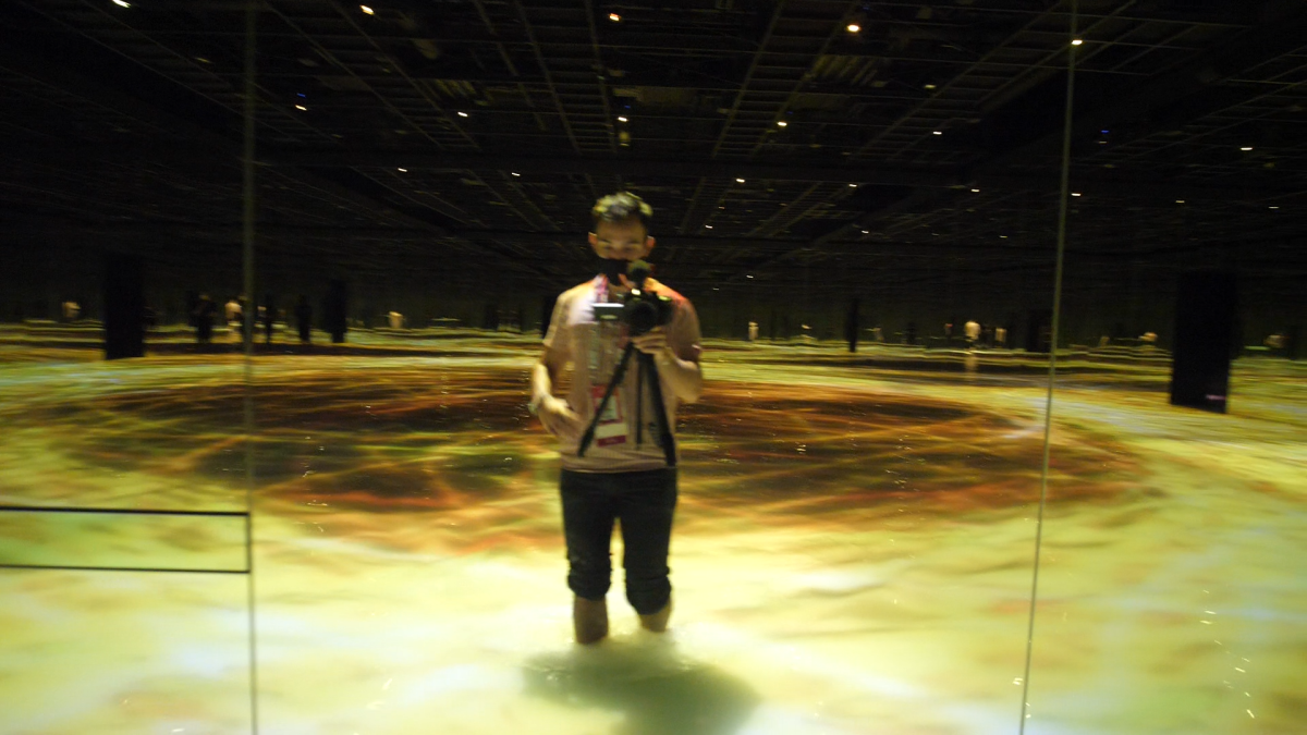 Immersive Museum in Tokyo Lets You Walk Through Water – NBC New York