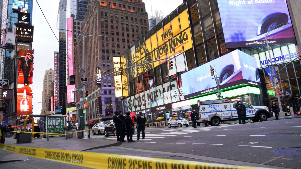 Mayor Responds to Times Square Group Slamming Him for ‘Making Excuses ...